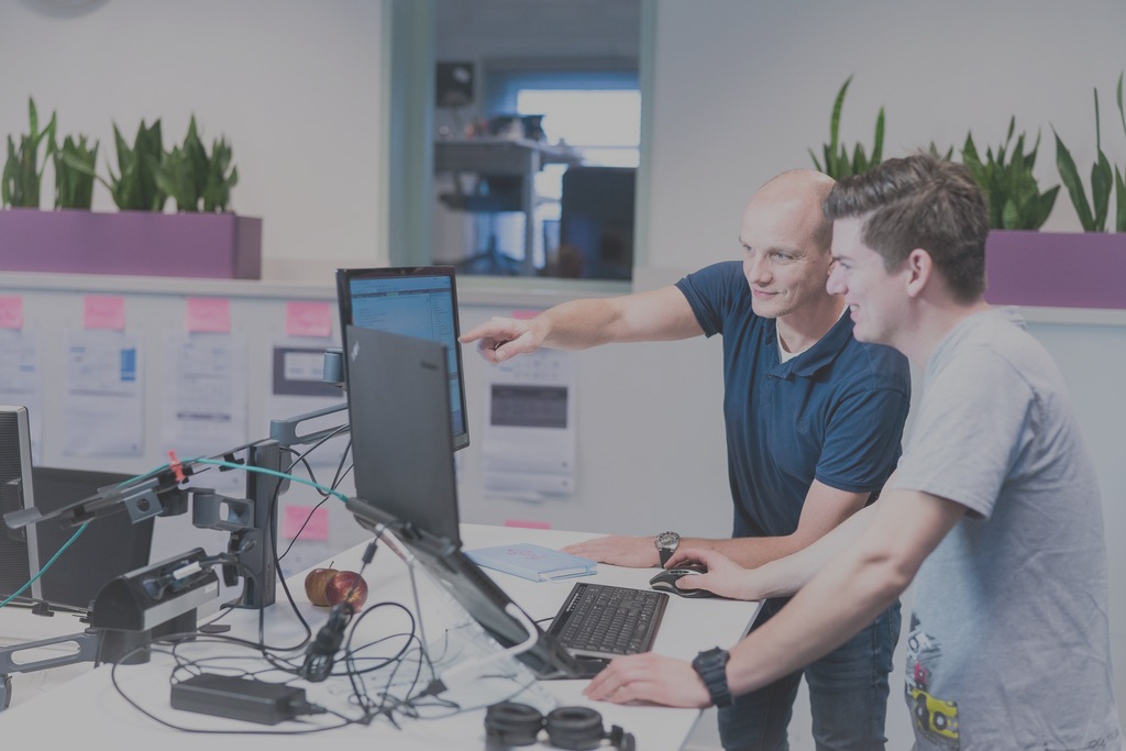 Bekijk al onze vacatures | Aviva Solutions